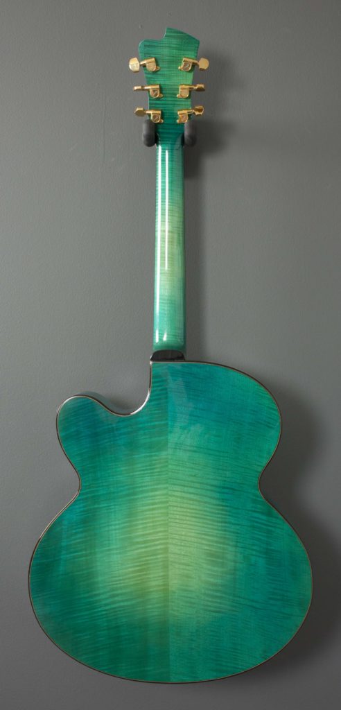 Manzer "The Absynthe" - Acoustic Music